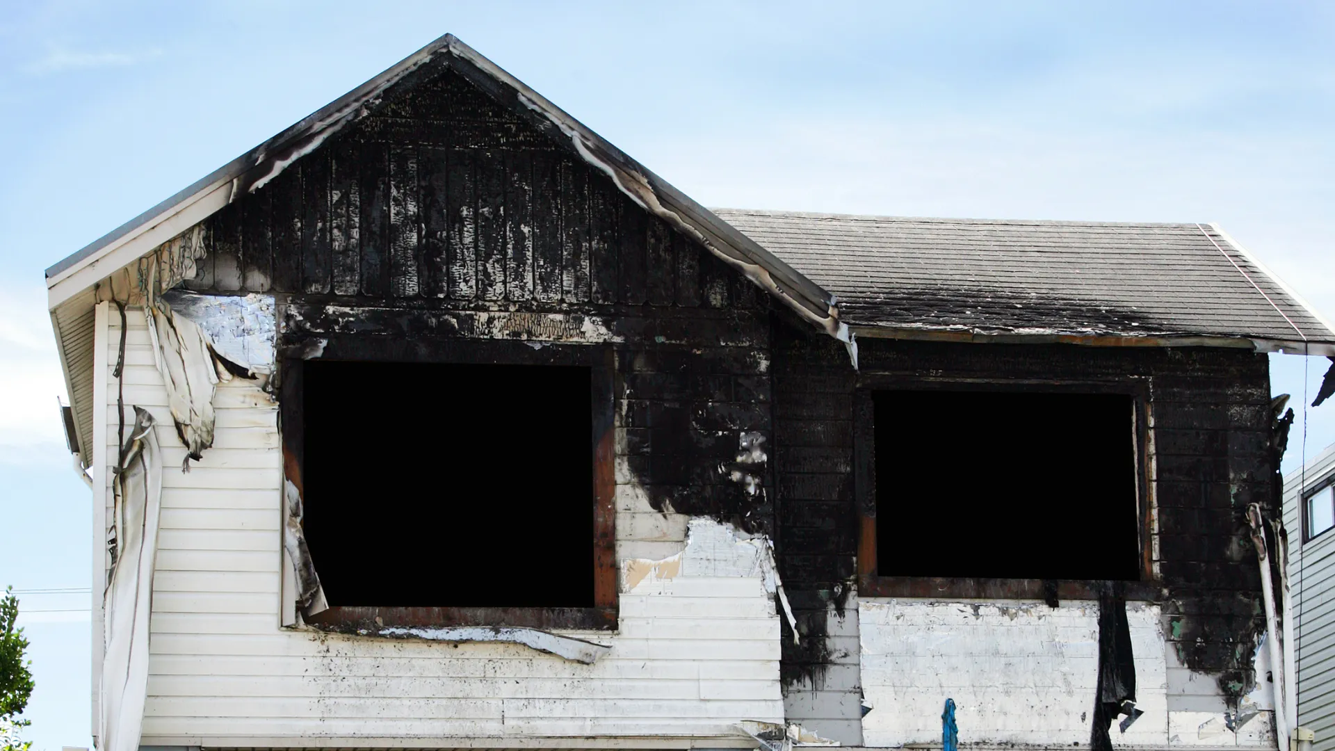 Professional fire and smoke damage restoration in Los Angeles